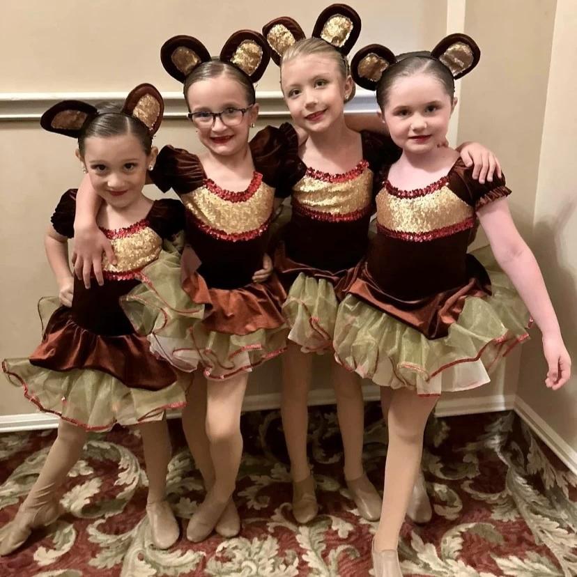 Studio D Dance Academy – Karyn Domino's Studio D